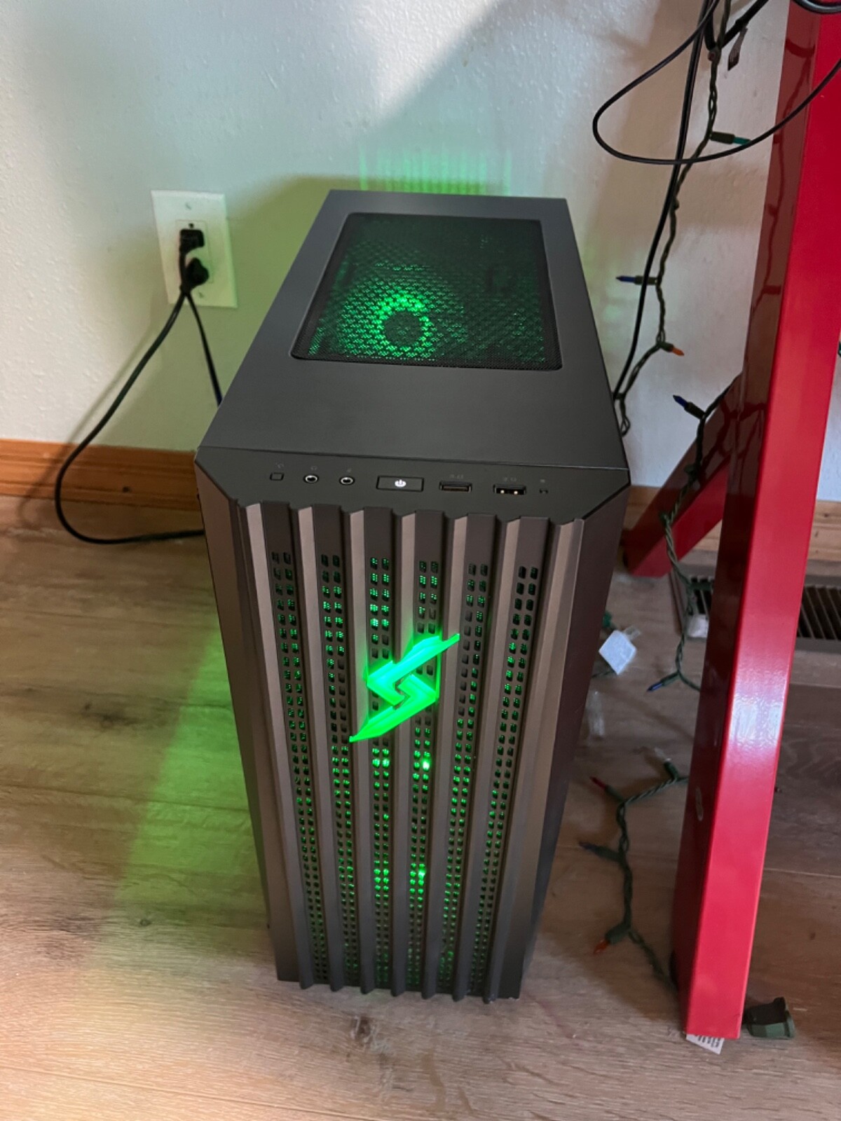 Digital Storm Gaming PC. Rebuilt overtime. Never used just collecting ...