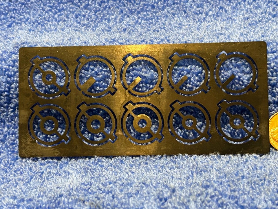 Set of 10 Aperture / Insert Redfield Olympic Front Sight cross-hair ...