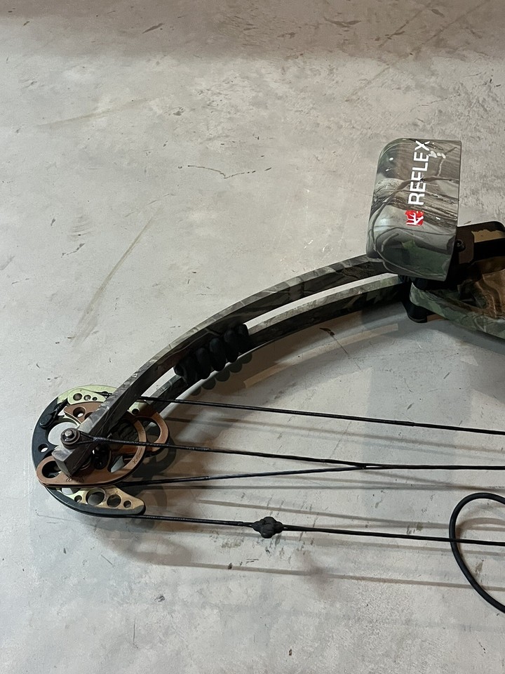 Grizzly REFLEX Compound Bow 50# RH | eBay