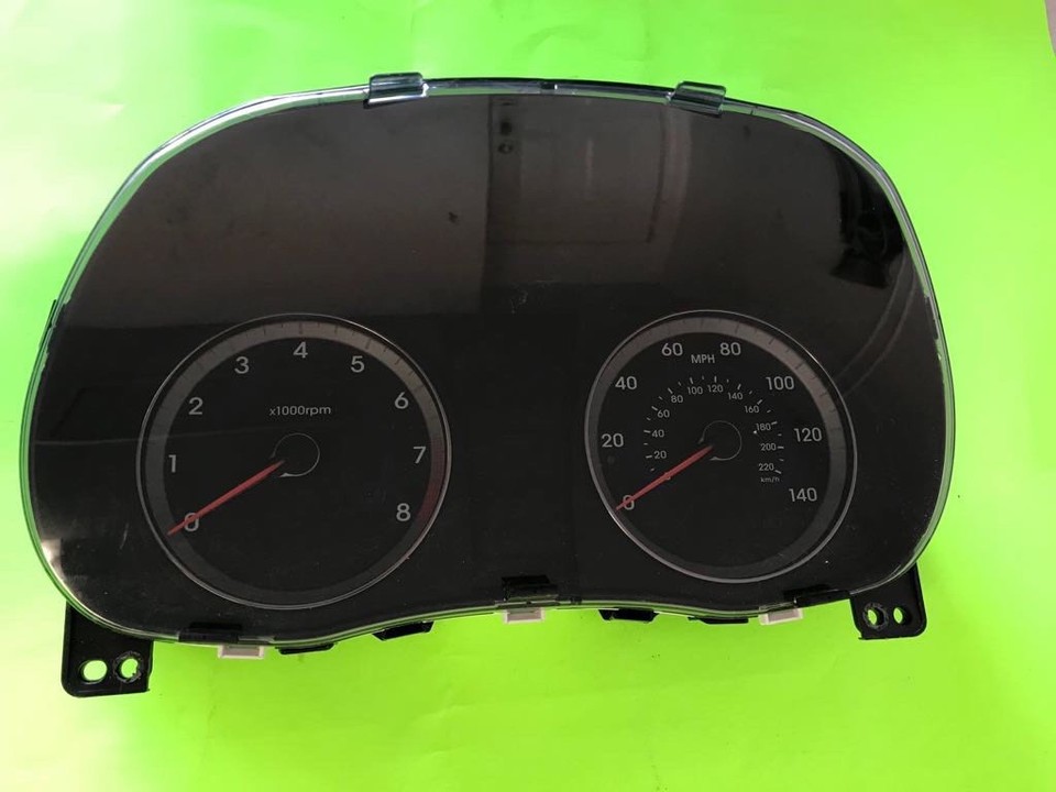 15 2015 HYUNDAI ACCENT SPEEDOMETER HEAD INSTRUMENT CLUSTER GAUGES PANEL ...