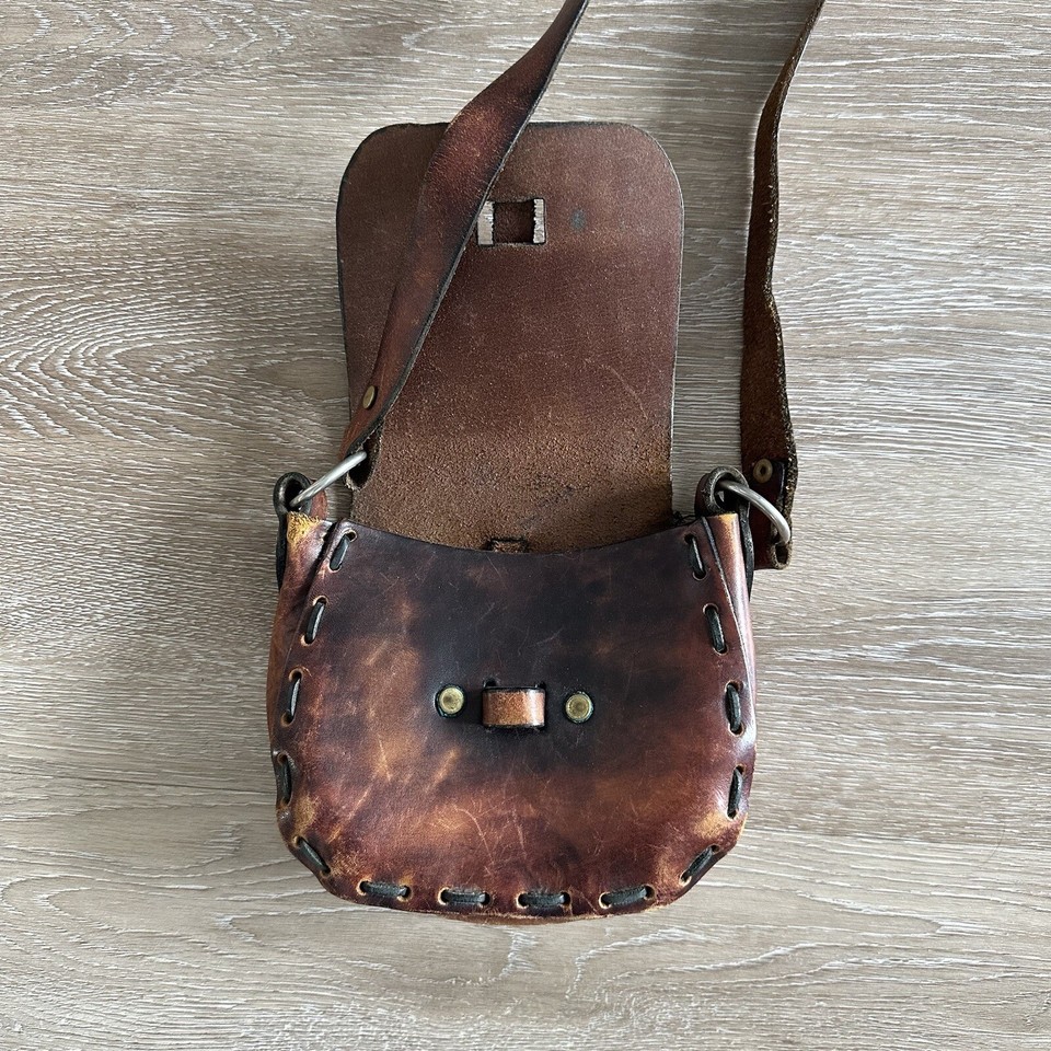 Vintage 60’s,70's Hard Leather Saddle Bucket Shoulder Bag Purse Boho ...