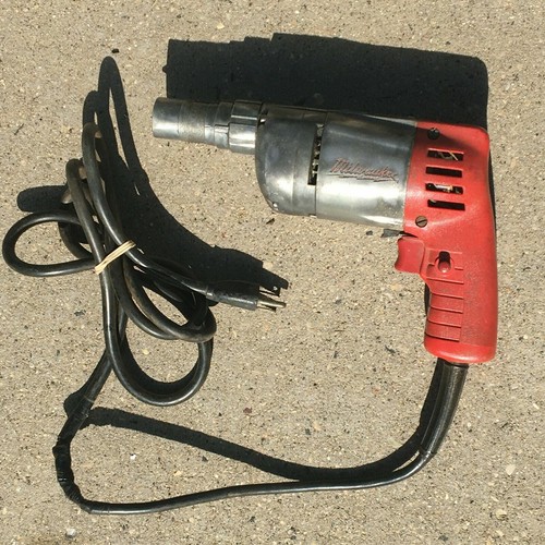 Milwaukee Corded Screw Shooter Gun 6783-1 4.5 amp 0-2500 rpm drywall ...