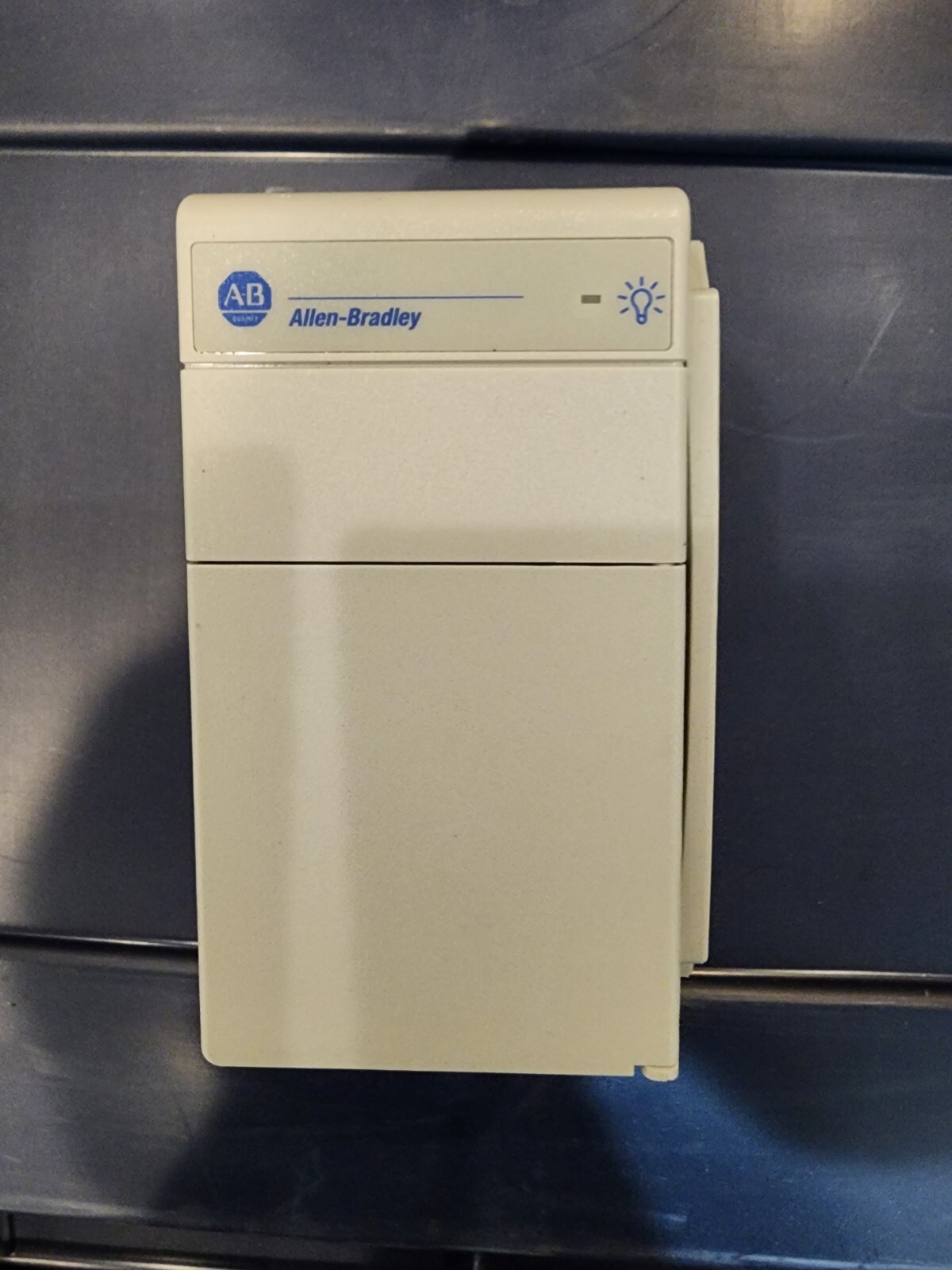 Allen Bradley 1769-PB4 CompactLogix 24V Power Supply | eBay