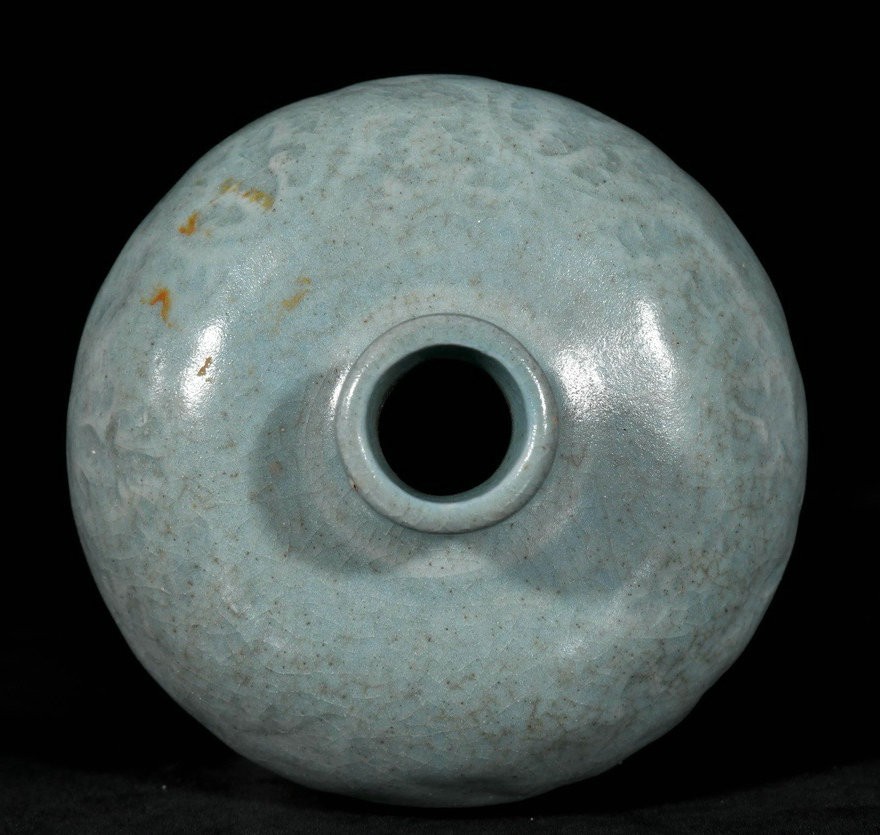 8.4" Chinese Song Ru Porcelain Oven Steering Wheel Crane Model Bottle ...