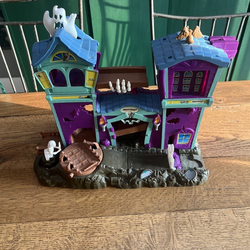 VINTAGE Matchbox Mattel Hero City Haunted House Mansion Halloween NO ...