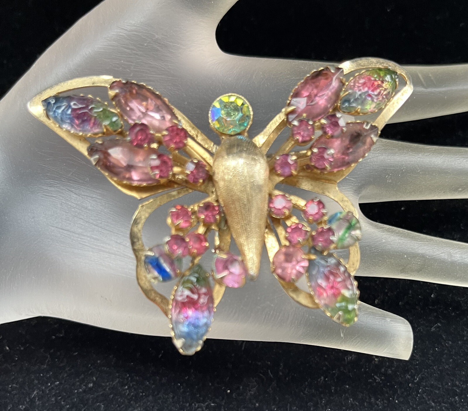 Selini Vintage Butterfly Brooch In Shades Of Pink Rhi… - Gem
