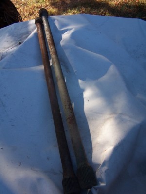 IFA P2m DDR Geländewagen NVA 2 Drehstäbe NEU Federung Fahrgestell ...