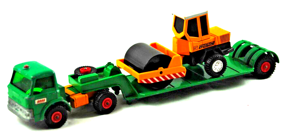 Various MATCHBOX KING SIZE K-17 FORD TRUCK UNIT & DYSON LOW-LOADER ...