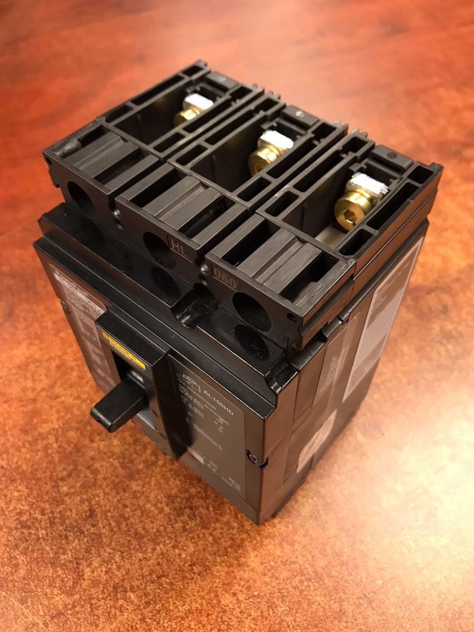 HLP36060 Square D 60 AMP 600V 100KA@480V Bolt on Circuit Breaker ...