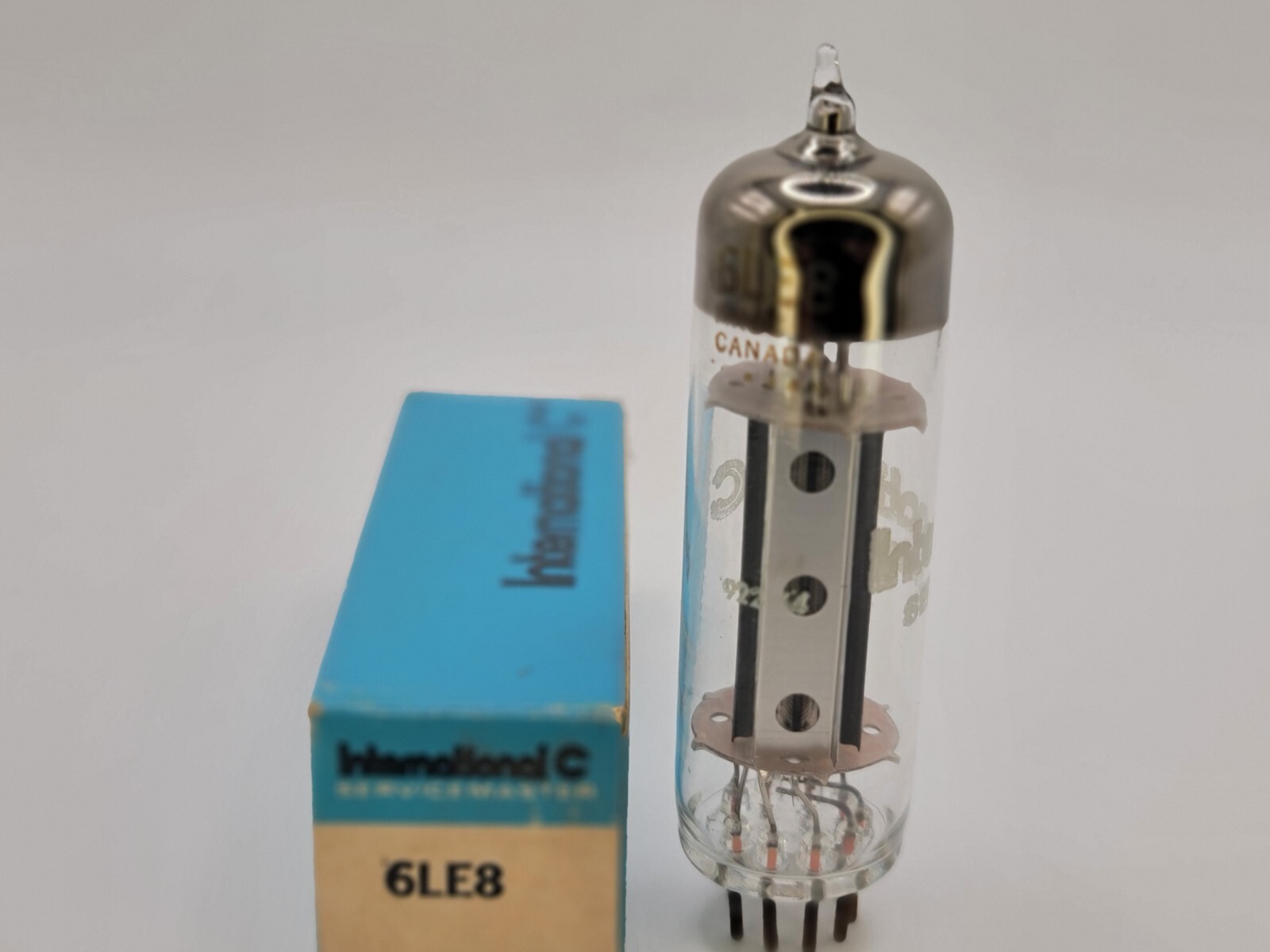 I.C.S 6LE8 N.O.S Twin Pentode Color Demodulator TV Audio Vacuum Tube ...