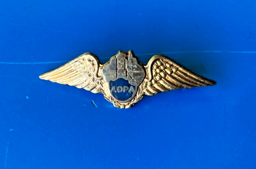 Vintage Australian AOPA Aircraft Owners & Pilots Asociation Badge ...