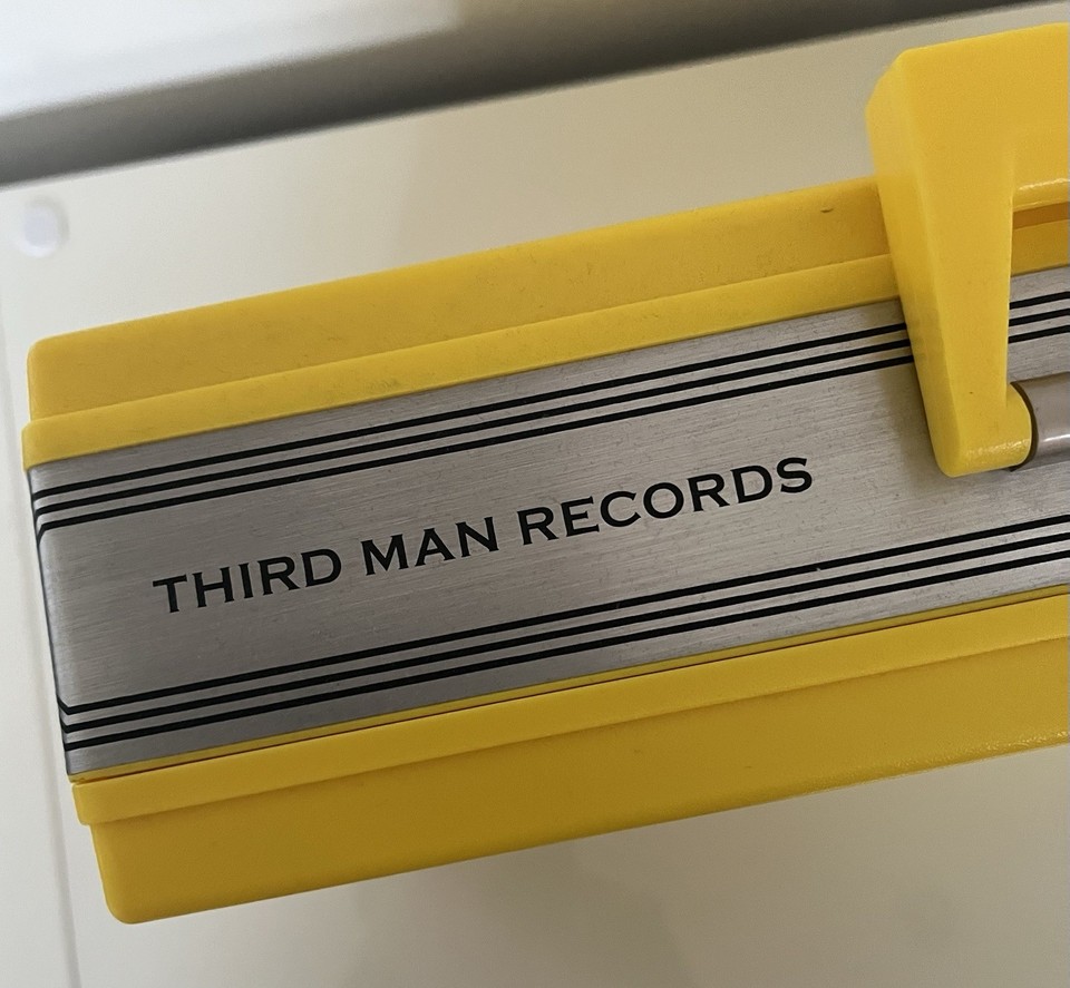Third Man Records Crosley Spinnerette Turntable Record Player READ ...