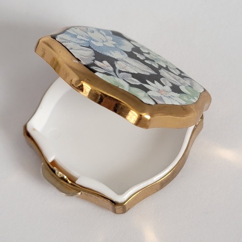 Vintage Stratton Pill Tablet Box Made In England | eBay