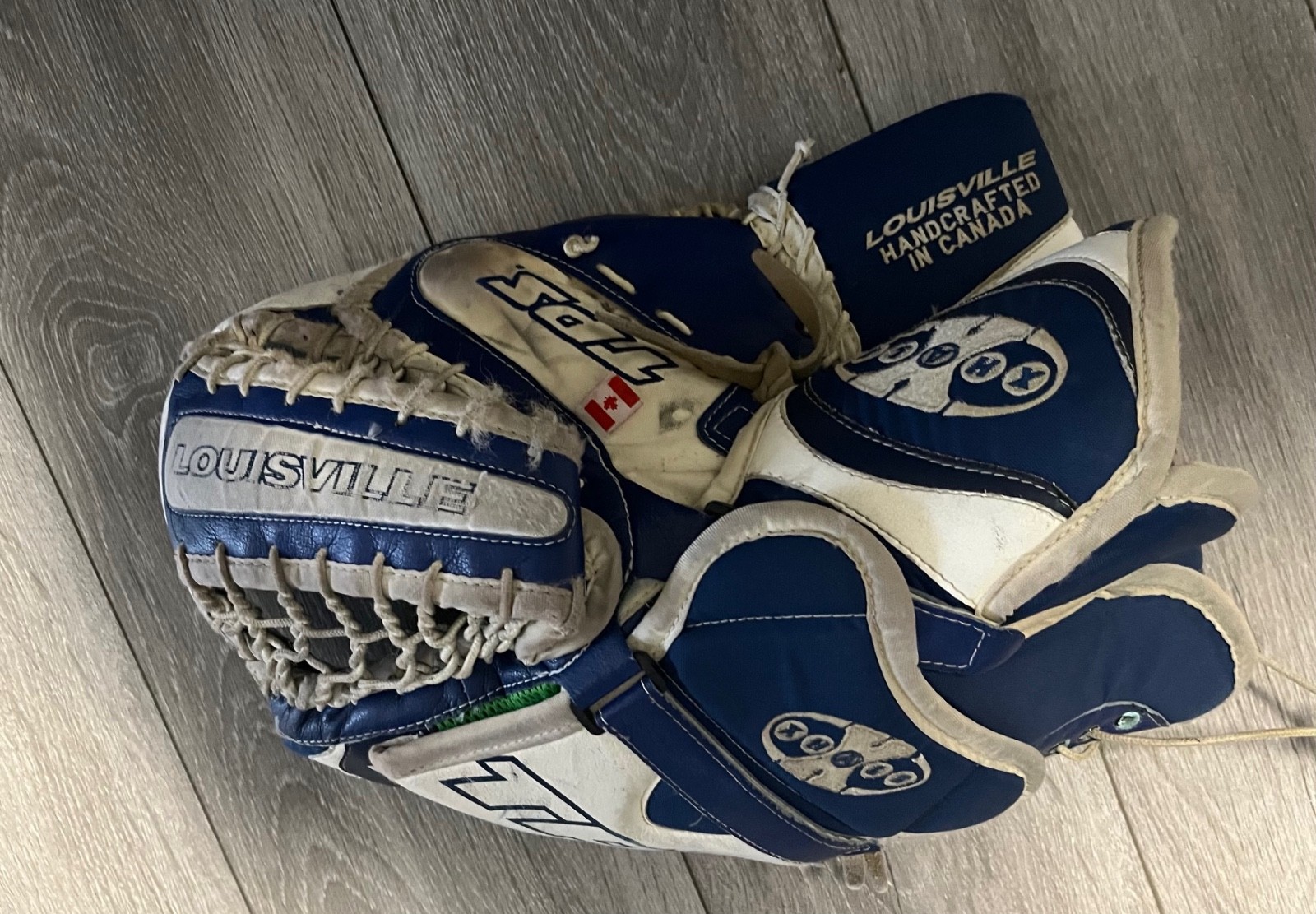 LOUISVILLE TPS XHALE SENIOR GOALIE CATCHING GLOVE | eBay