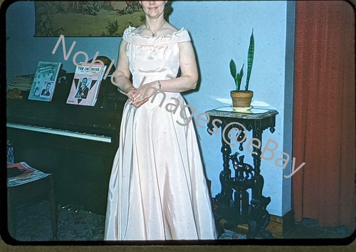 1952 Woman Pink Taffeta Formal Dress Midlothian IL Red-Border ...