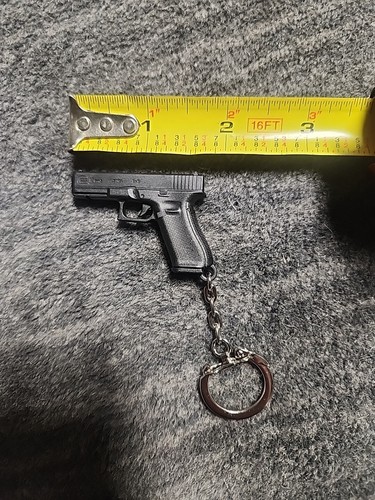 GLOCK 17 Gen5 AUSTRIA 9X19 9MM Mini Firearm Handgun Pistol KEYCHAIN ...