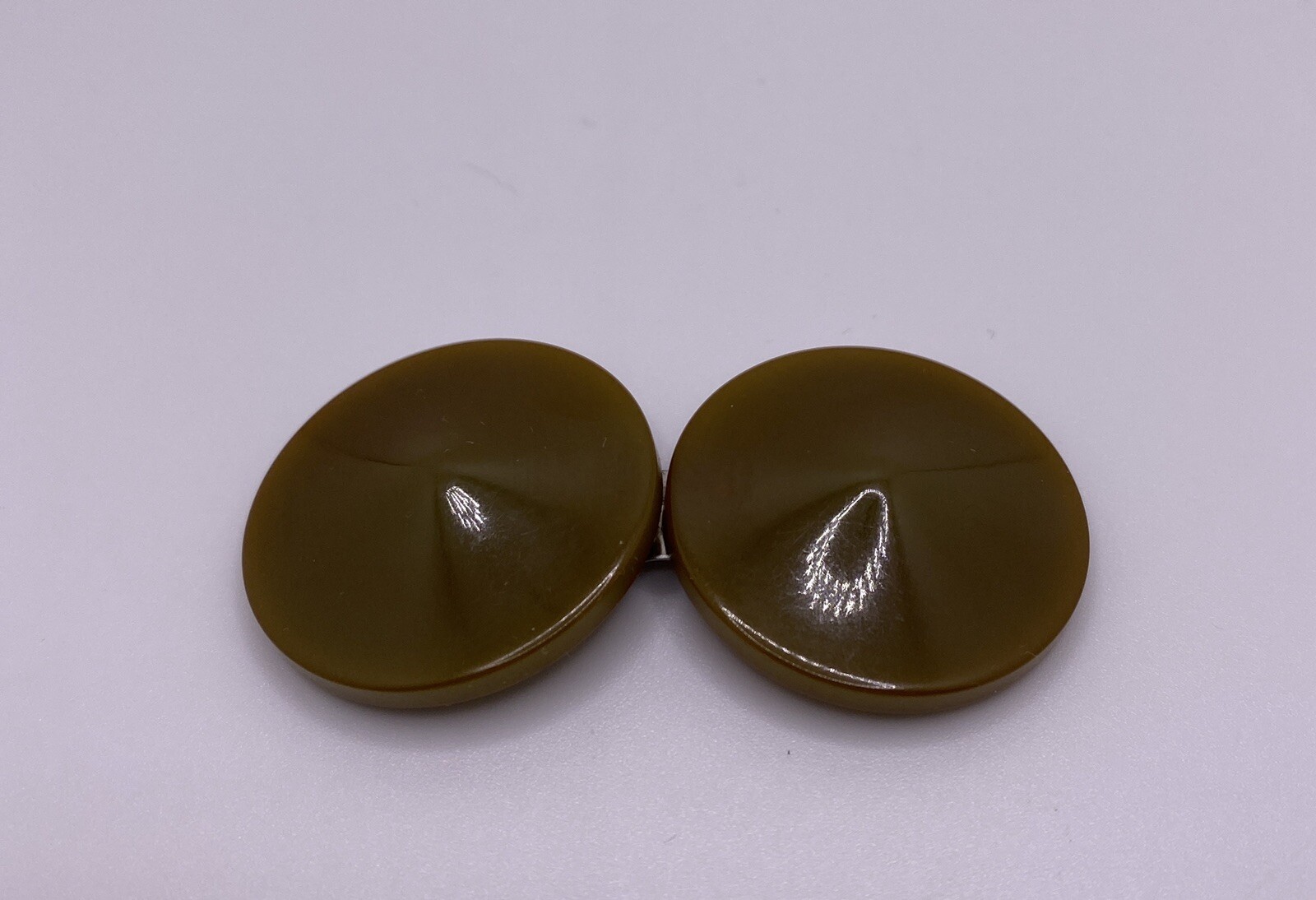 Vintage BAKELITE Green Olive Round Art Deco 2 pc. In… - Gem