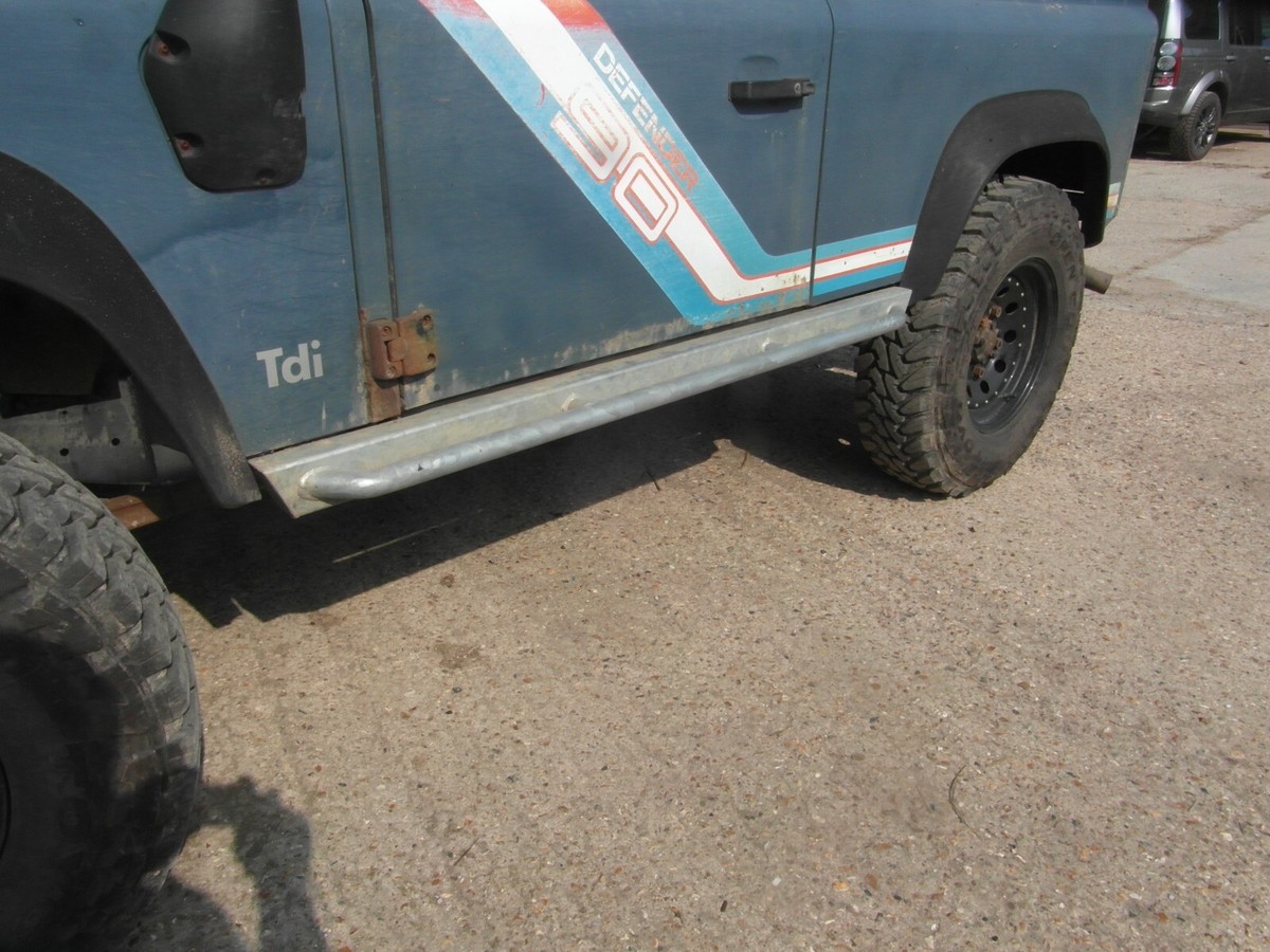 Land Rover Defender 90 Rock Sliders Tree Versus Sliders Tree Sliders