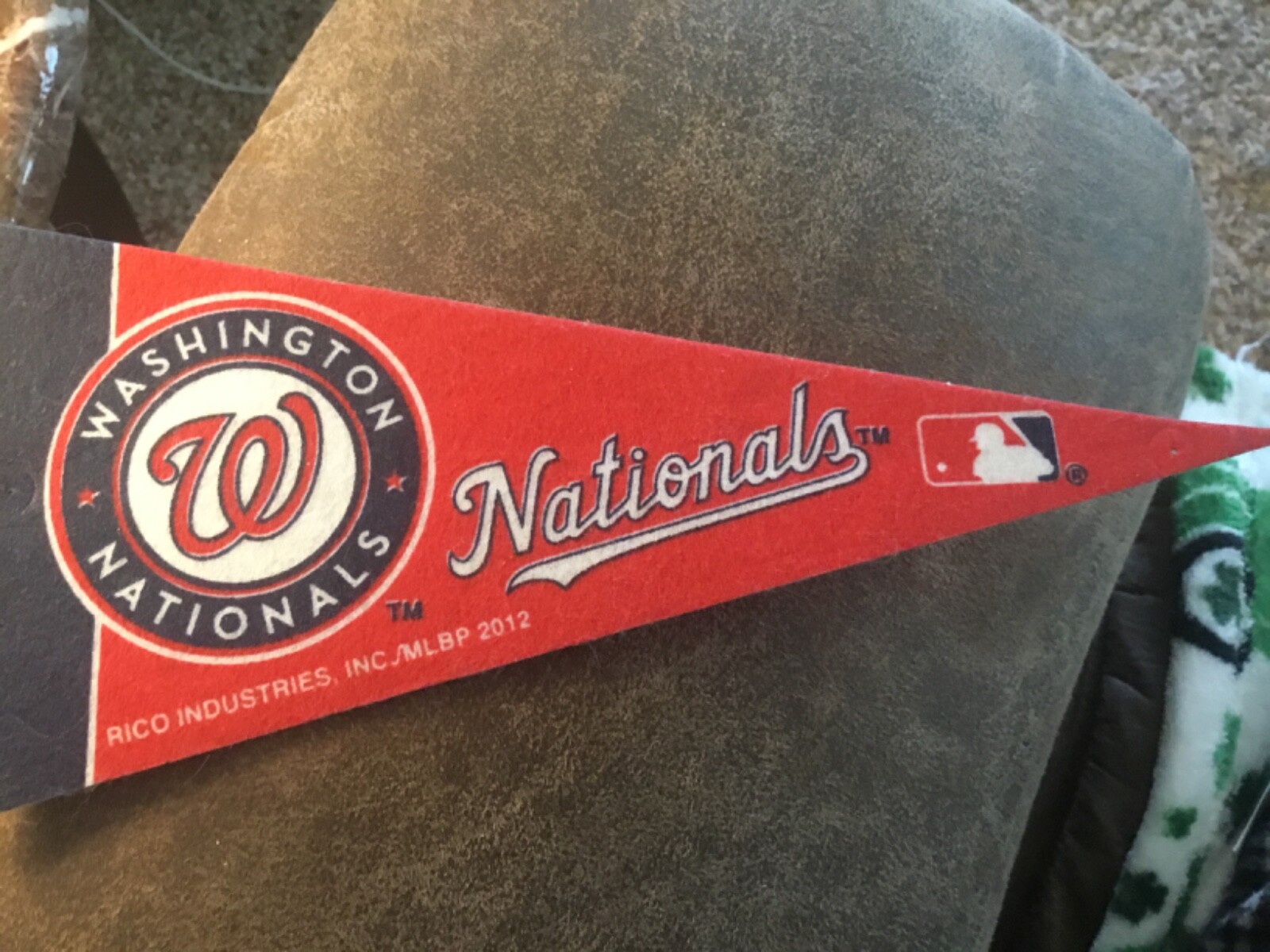 MAJOR LEAGUE BASEBALL MINI PENNANTS 4X9 "CHOOSE FROM LIST | eBay