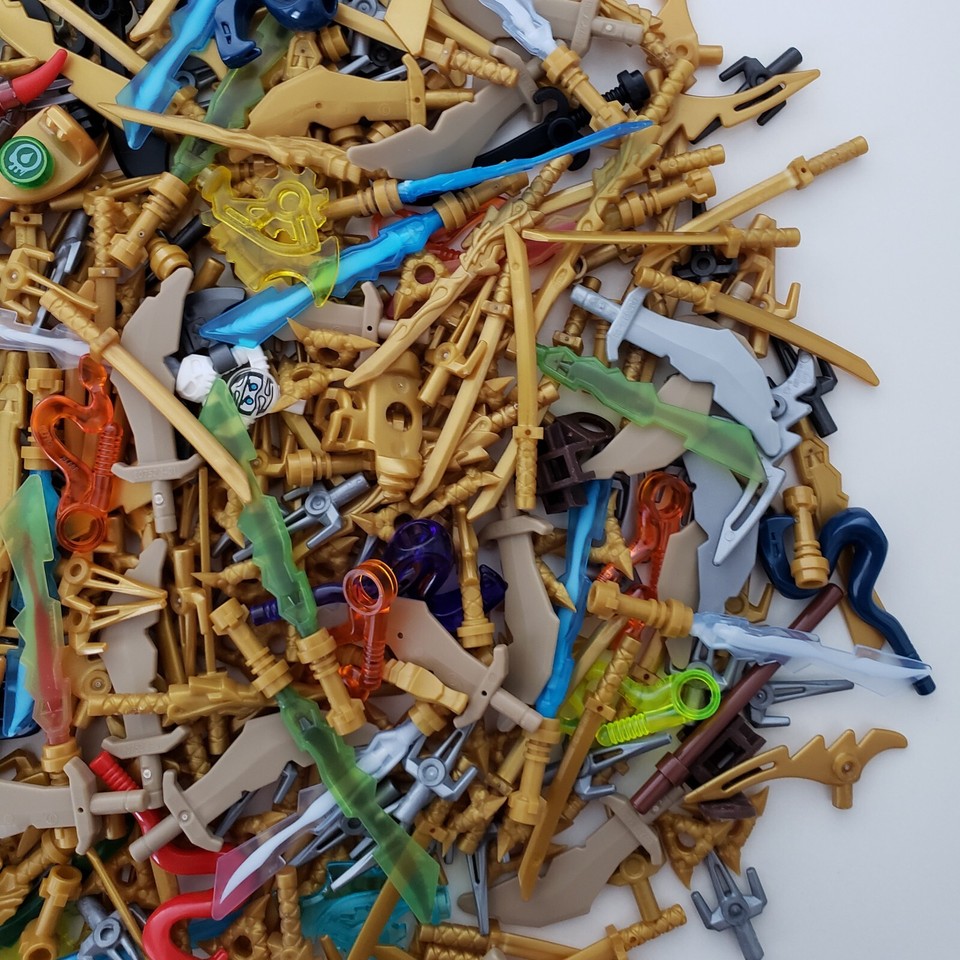 Lot of 30 Random Lego Ninjago Weapons Accessories Ninja Blind Bag Grab ...