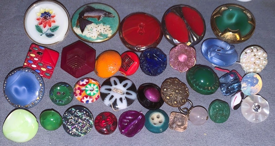 Great Lot 105 Vintage & Older Glass Buttons Many Colors + clear & white ...