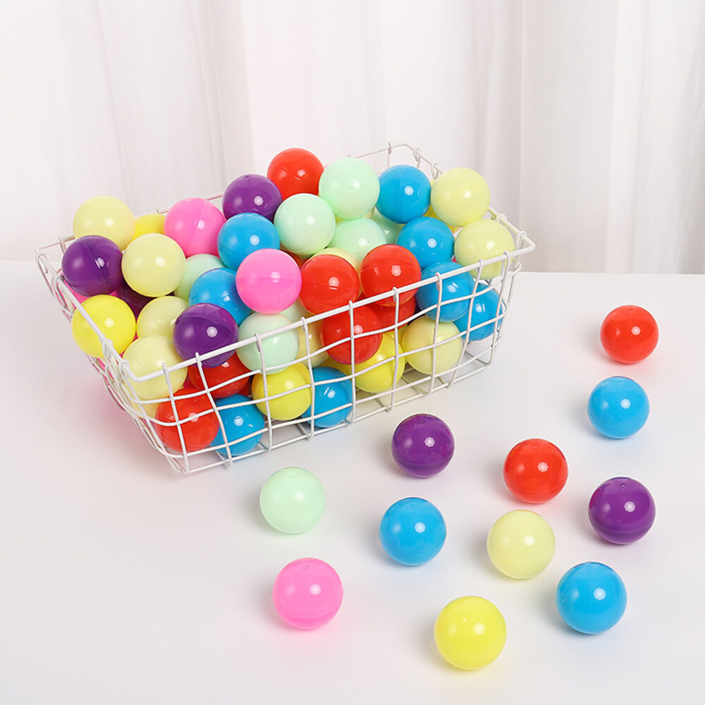 Round Plastic Balls