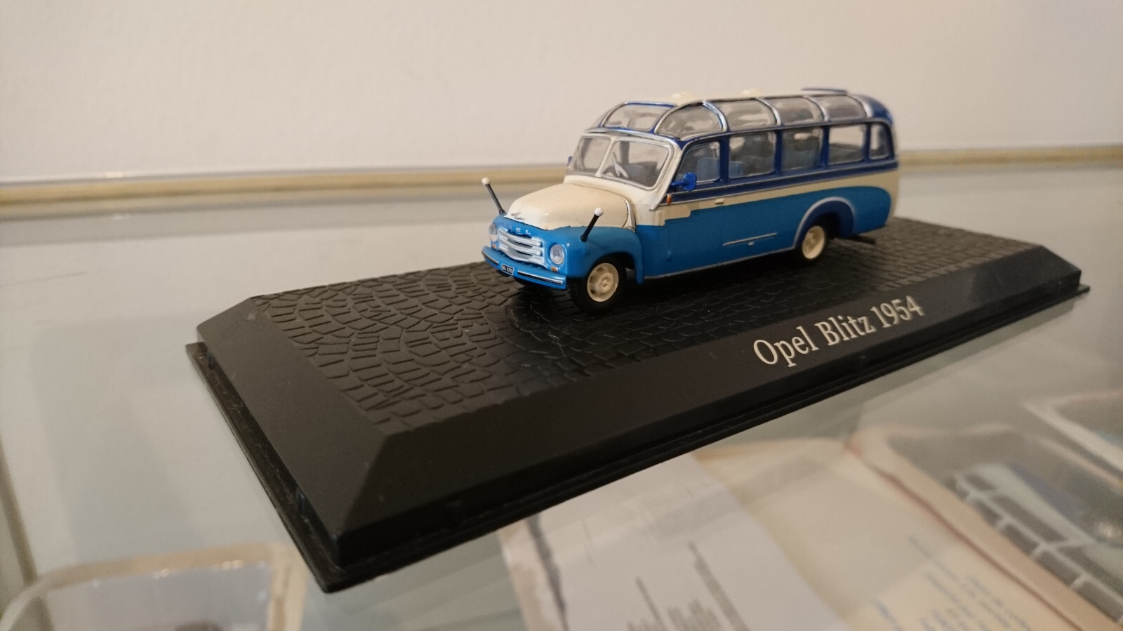 Atlas Editions Bus Collection 1/72 - Opel Blitz 1954 - Bus | eBay