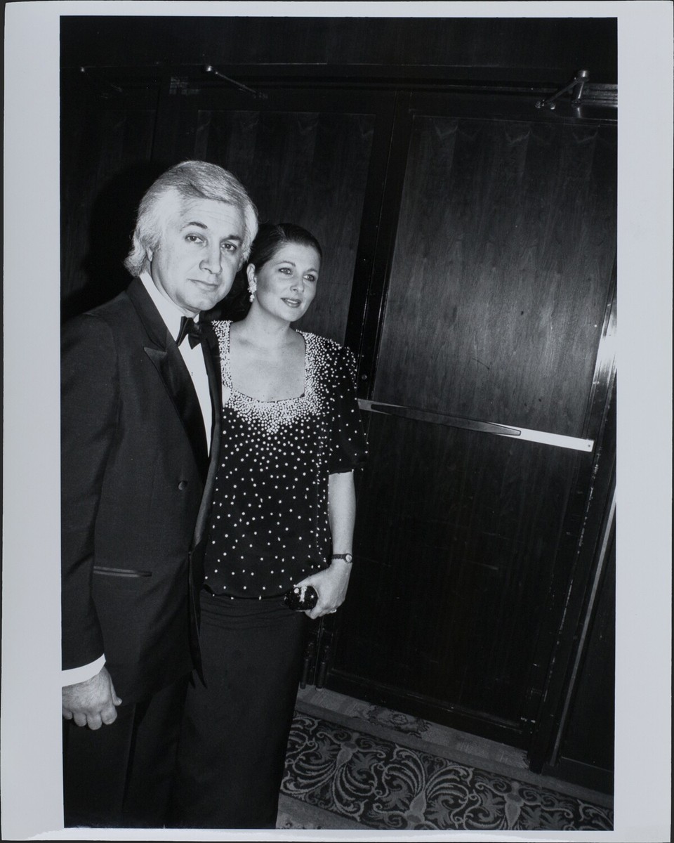 Anthony Thomopoulos NEW HEAD FOR UNITED ARTISTS The New York Times