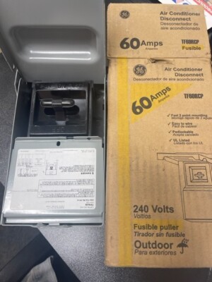 Disconnect Switches - Fused Disconnect Switch