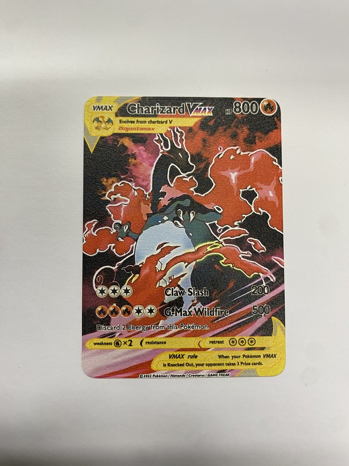 Charizard VMAX Gold Metal Pokémon Card-Collectible Gift Display ...