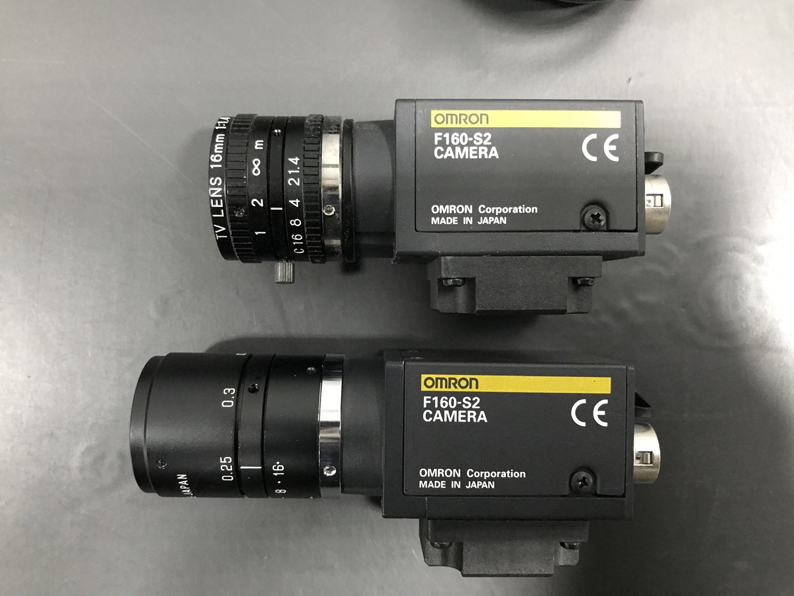 OMRON VISION MATE CONTROLLE F210-C10 / F160-S2 2 CAMERA/ F160-KP ...