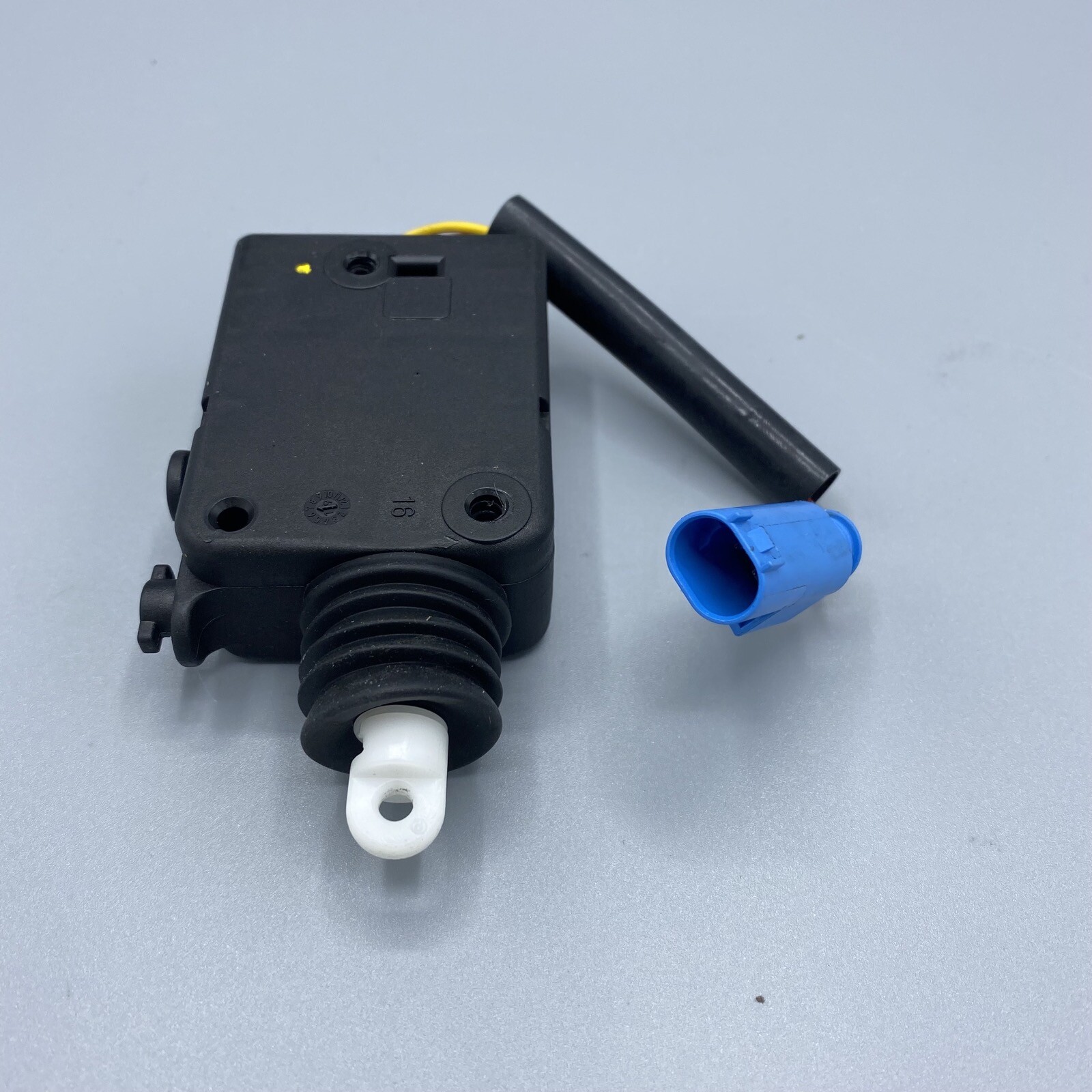 MERCEDES BENZ G550 ACTUATOR MOTOR A4639068502 2019 2020 2021 OEM | eBay