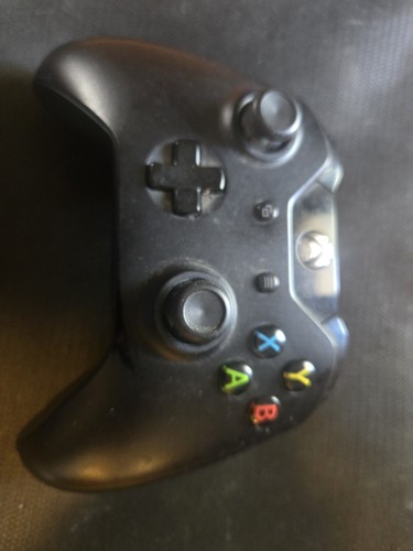 Microsoft Xbox One Wireless Controller Model 1697 Black For Parts Only ...
