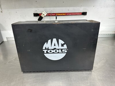 MAC Tools Large Locking Screwdriver and Pry Bar Holder Black With Key ...