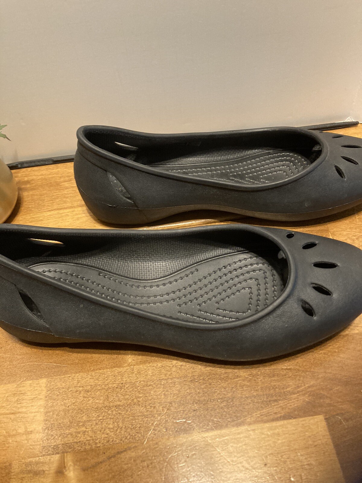 CROCS Iconic Comfort Slip On Ballet Flats Womens Size… - Gem