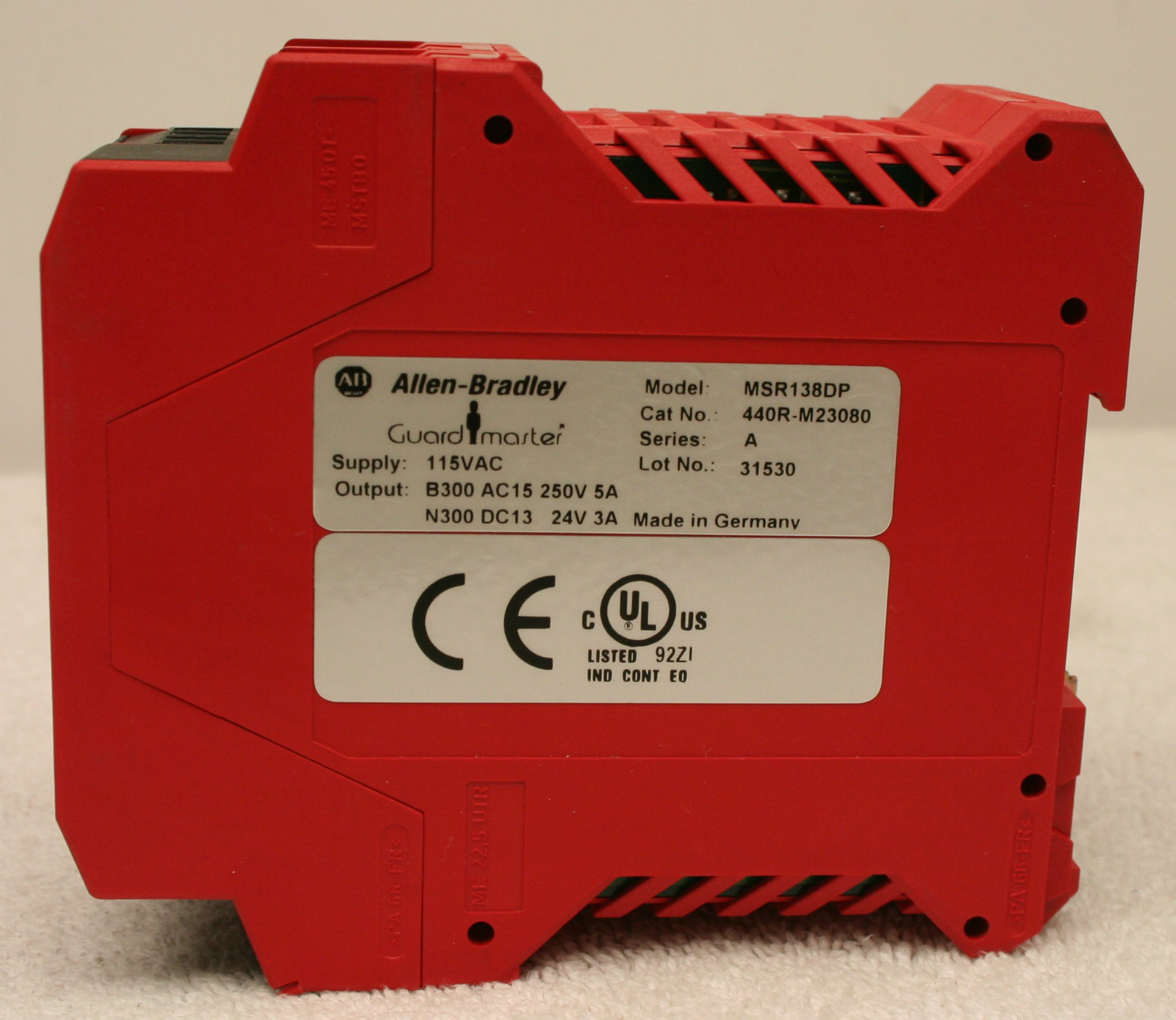 Allen Bradley MSR138DP 440R-M23080 Guardmaster Safety Relay Series A ...