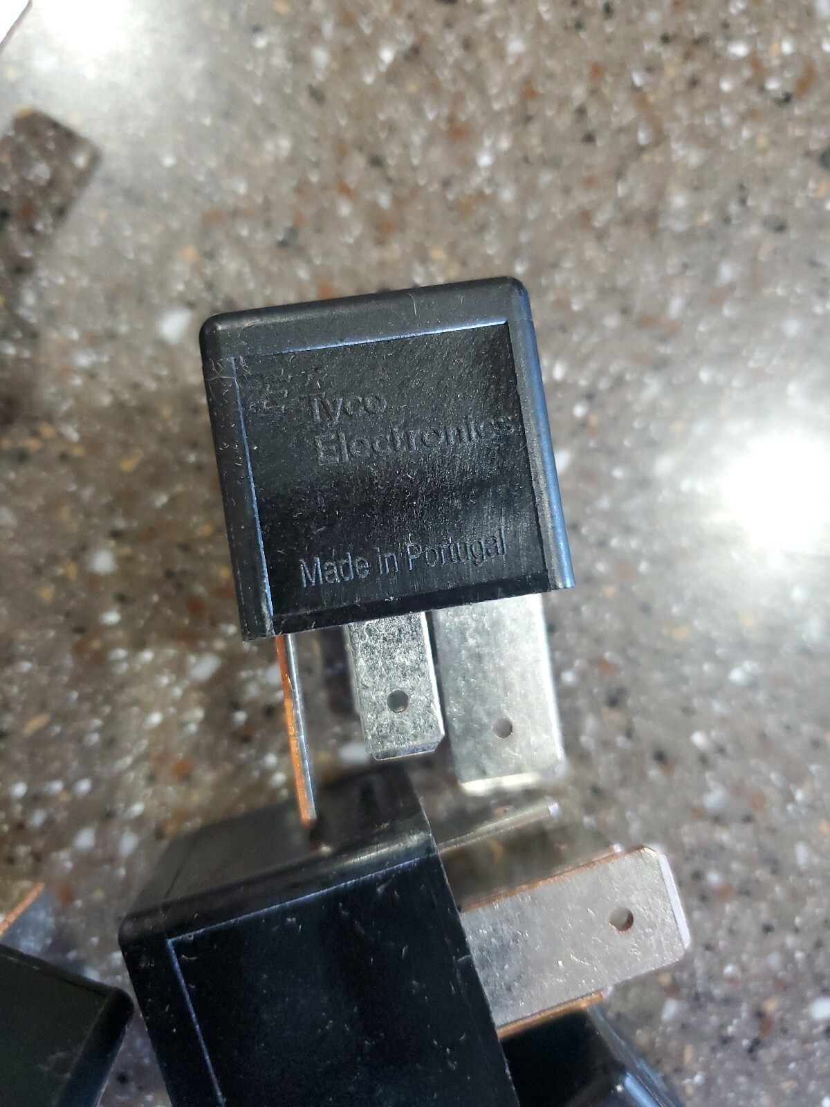 5 Pcs Auto Power Relay TE V23134-j65-x839 24vdc Coil SPST 70 for sale ...