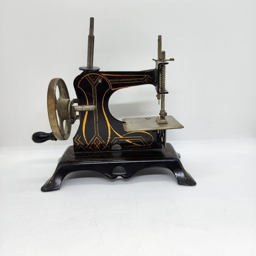Antique Childs /Children's Toy Miniature Sewing Machine Germany Metal ...
