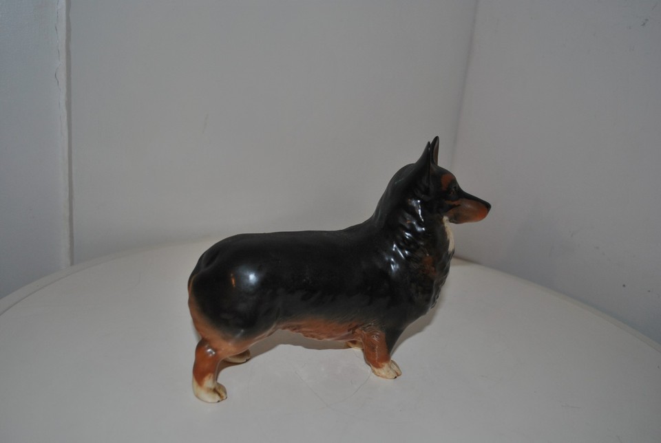 Beswick Corgi 'Black Prince'- Vintage ceramic figurine- Beautiful ...