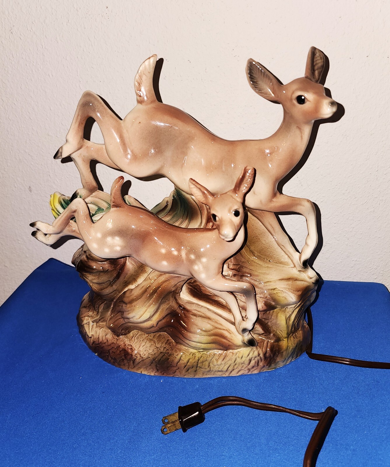 1939 Running Deer Doe Fawn TV Lamp, Maddux of California Porcelain ...