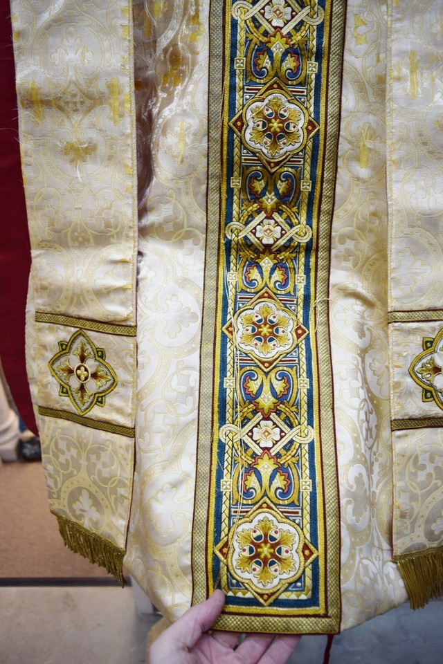 + Old Embroidered Fiddle Back Vestment & Stole - 42" (FB13) Church ...