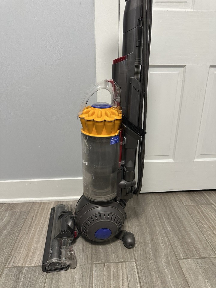 Dyson DC40 Bagless Upright Vacuum Yellow - Parts/Repair Only - Read ...