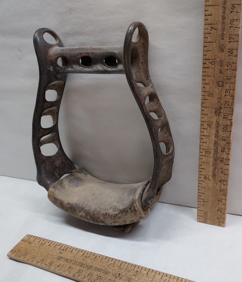 Single METAL STIRRUP - Vintage COWBOY WESTERN - Slotted Sides - Listing ...