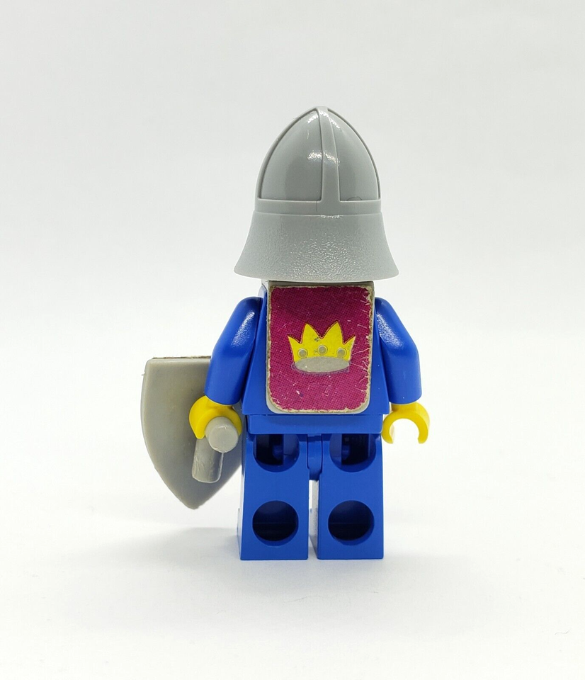 Lego Classic Yellow Castle Knight Minifigure Crown Sticker Vest Shield ...
