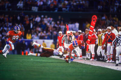 Denver Broncos wide receiver Mark Jackson jumps for addition Football ...