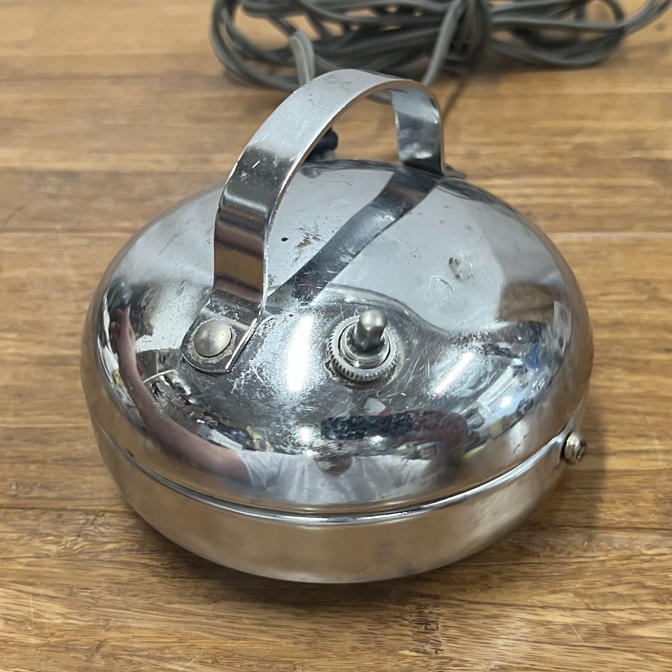 VINTAGE PM-408 RAT ROD Handheld Spot Light Clear Lens Switch On Body ...