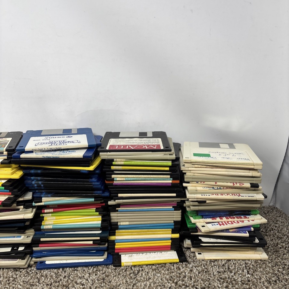 IBM PC DOS FLOPPY DISK GAME LOT Games And Blank Floppy Disk Lot ...