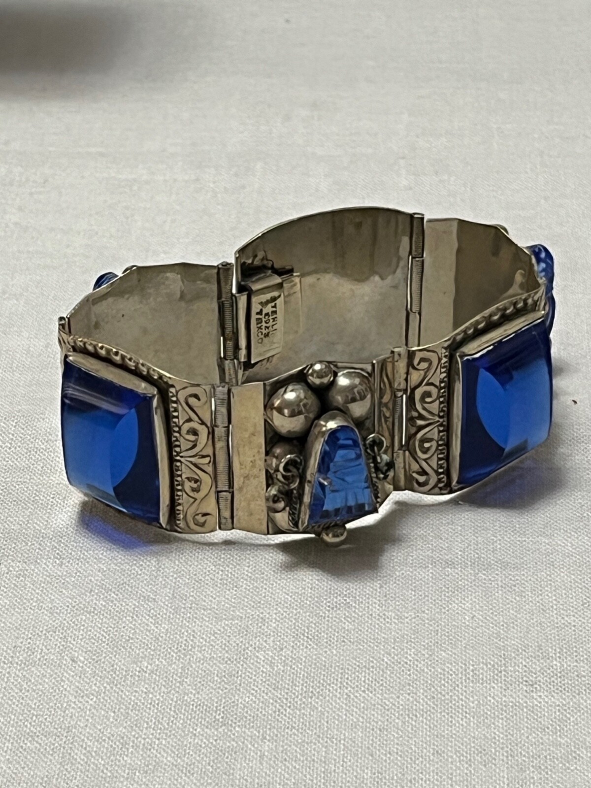1940's Taxco sterling box hinged lake blue glass bracelet signed ...