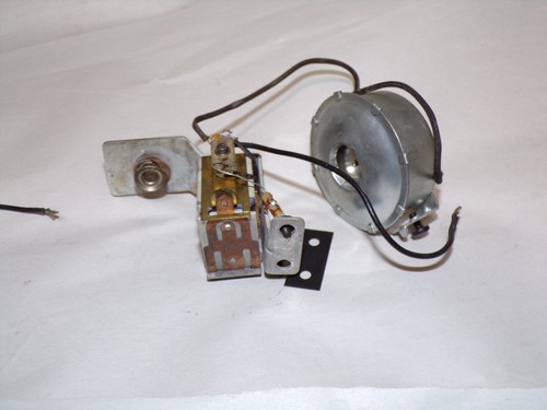 Horn assembly complete for Lionel 1950's EP-5 Electrics 2350 2351 2352 ...