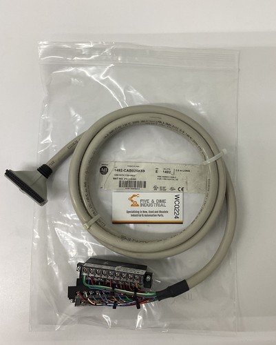 Allen Bradley 1492-CAB025J69 Ser. E Pre-wired Cable for 1769 Digital I ...